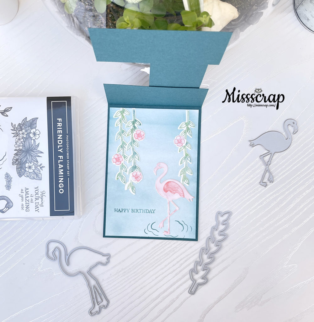 projet de la semaine: la carte Friendly flamingo à poser - Missscrap